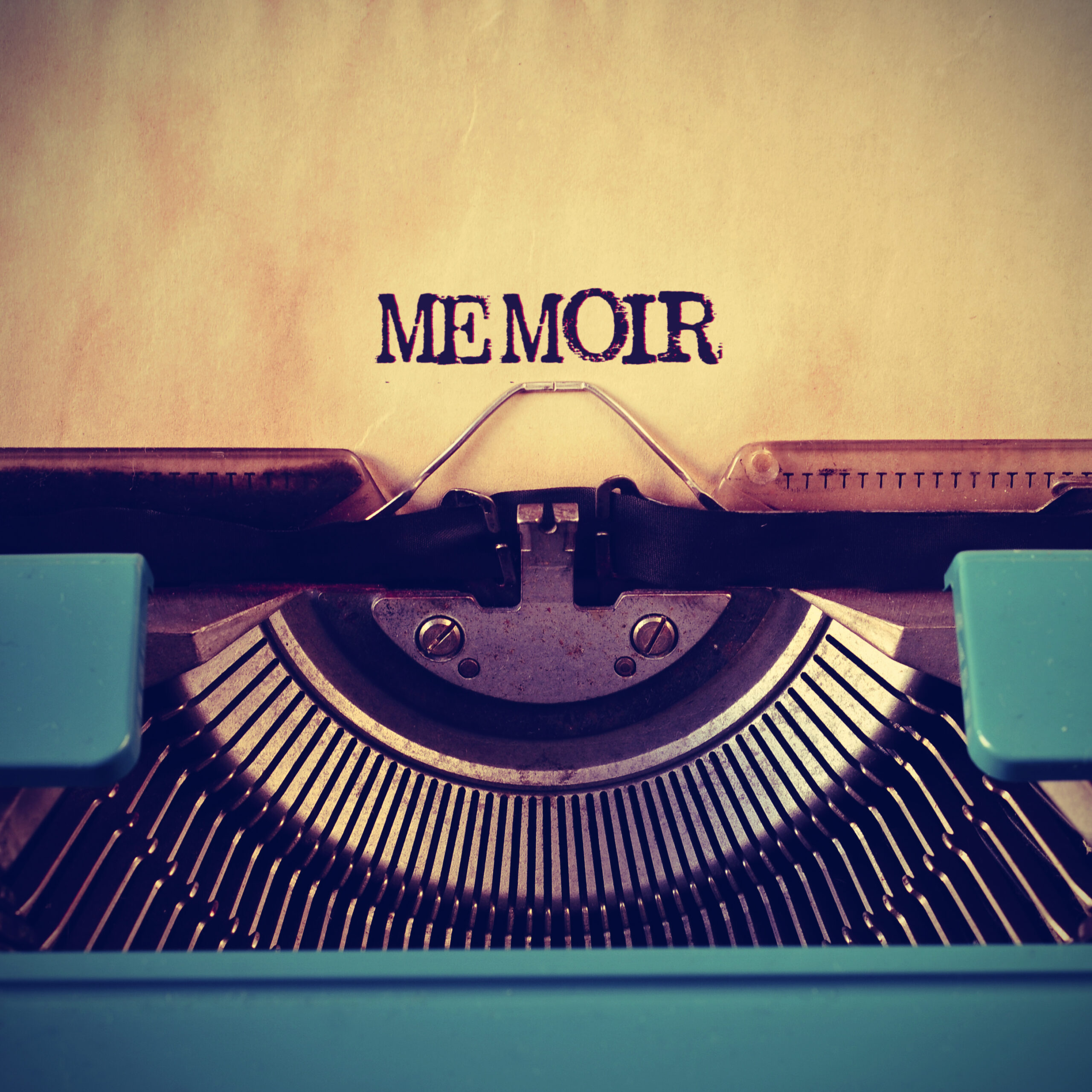 Memoir vs. Autobiography: Understanding the Key Differences